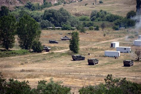Новите оклопни возила на Армијата ја покажаа својата моќ презентација на возилата Jltv Mod