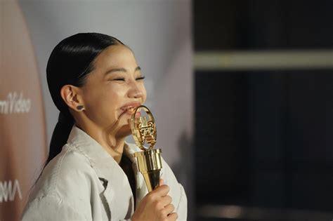 洪佩瑜獲金曲34最佳新人獎（1） 圖