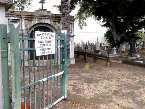 King Street Catholic Cemetery In Honolulu Hawaii Find A Grave Cemetery