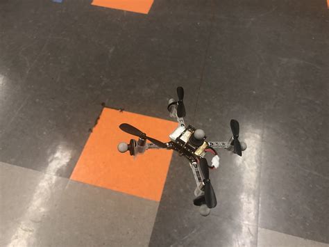 Hovering Crazyflie Autonomously Using ROS Optitrack LEMUR