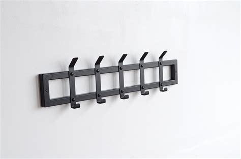 ᐉ Вешалка для одежды настенная металлическая 5 крючков 60x15 см Черный Cr M 6 5 • Купить в