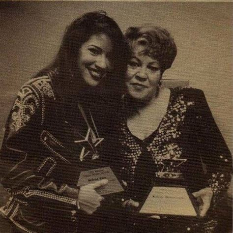 Pin By Jaley R On Selena My Idol Selena Quintanilla Selena
