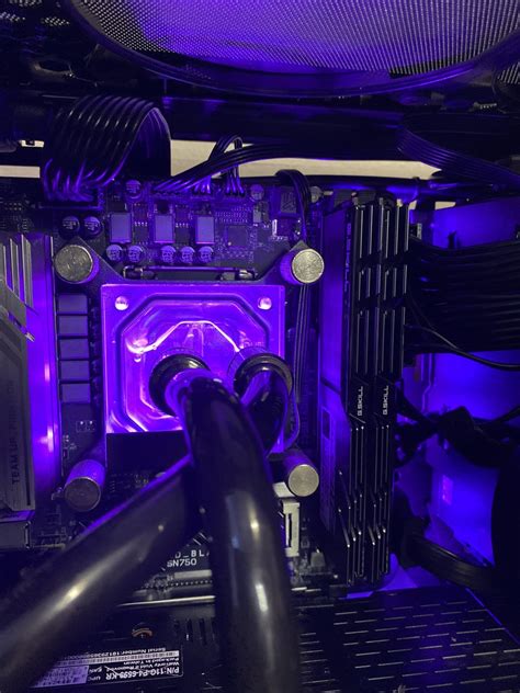 nr200p custom loop build r sffpc