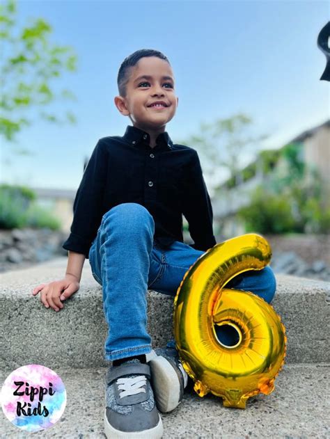 Birthday Boy Photography Ideas For 6th Birthday Birthday Photoshoot