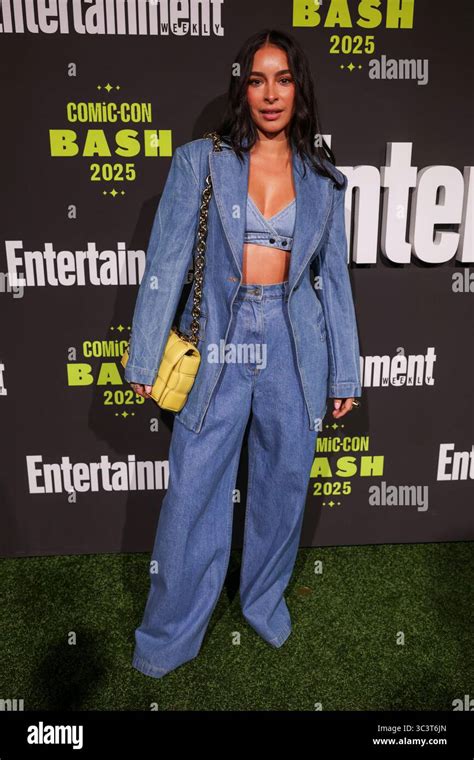Jessica Caban Attends Entertainment Weeklys Comic Con Bash On Saturday