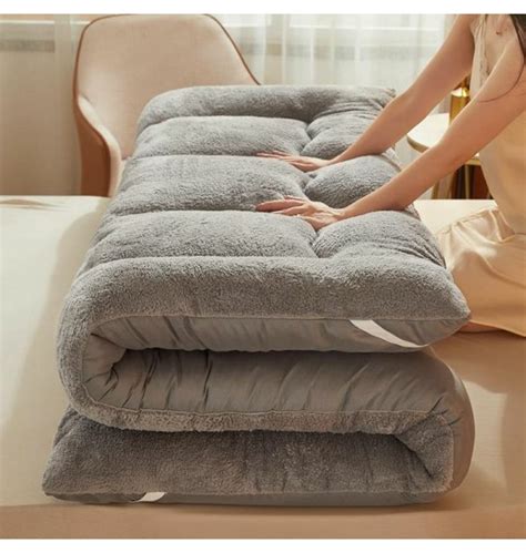 밍크 극세사 토퍼 두꺼운 겨울 침대요 양털 요매트141065 겨울 두꺼운 양고기 벨벳 매트리스 살이 포동 포동하게 찐 싱글 학생 기숙사 홈 다다미 침대 매트리스 패드 이불