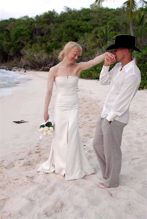 Kenny Chesney Takes A Subtle Dig At Ex Wife Renee Zellweger In Tell All