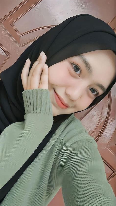 Pin di Gaya hijab