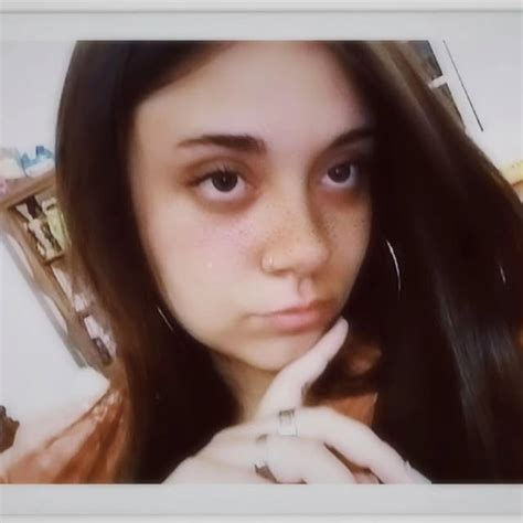 Mariaa Maricst • Threads Say More