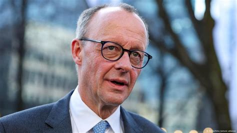 Фридрих Мерц Европа трябва да постигне независимост от САЩ Dw 24 02 2025