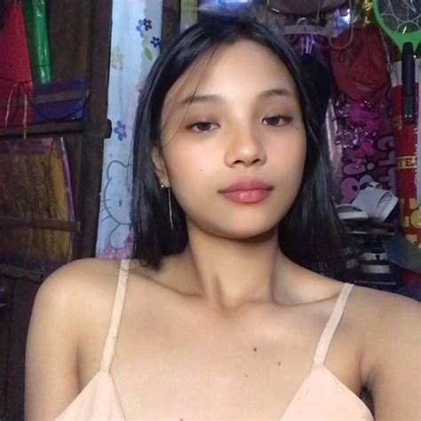 Jennife Estoquejennife • Threads Say More