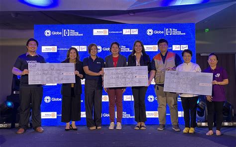 Globe Rotary Club Of Makati Business District Partner For Hapag Movement