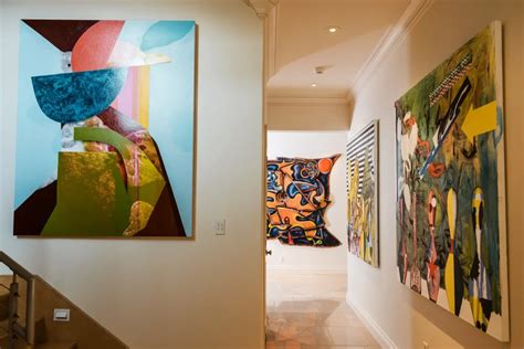 Bringing The Spotlight To Female Artists Komal Shahs Mission Abirpothi