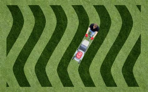 Lawn Mowing Patterns And Techniques The Lawn Mower Guru
