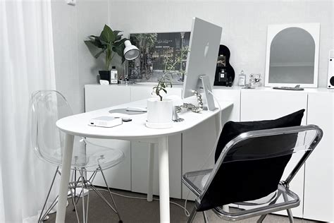 오래된 구옥 투룸 빌라를 향과 음악으로 모던하게 라이프스타일 슈퍼앱 오늘의집