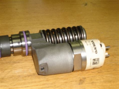 DELPHI ELECTRONIC UNIT INJECTORS