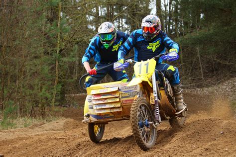 무료 이미지 모래 십자가 익스트림 스포츠 경마 사이드카 모터 스포츠 엔듀로 모터 크로스 타기 오토바이 타기