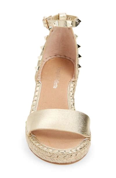 Django And Juliette Gigi Espadrille Wedge Sandal In Pale Gold Modesens