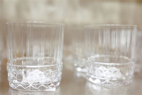 透明玻璃杯图片素材 透明玻璃杯设计素材 透明玻璃杯摄影作品 透明玻璃杯源文件下载 透明玻璃杯图片素材下载 透明玻璃杯背景素材 透明玻璃杯模板下载 搜索中心