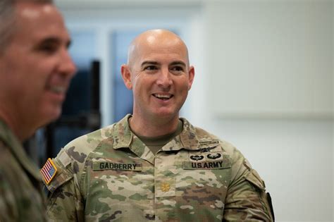 Dvids Images Spoc Commander Visits Wideband Satellite Operations