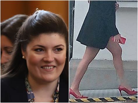 ПЪЛЕН ПОТРЕС Депутатка от ПП ДБ заголи як баджак всички в парламента са в шок СНИМКИ