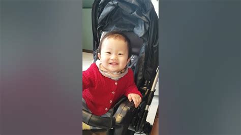 웃는게이쁜 아가 Youtube