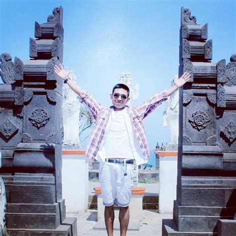 Tholeserdadu Thole1310 • Threads Say More