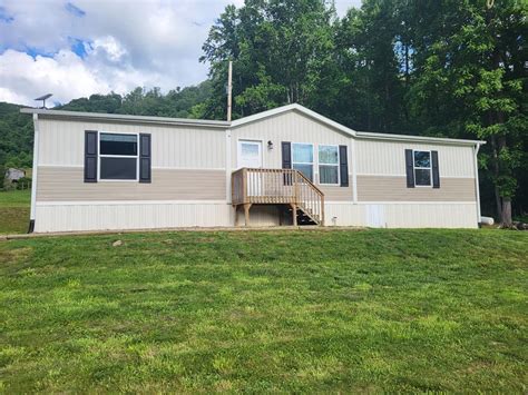 60 Mathis Cv Clyde Nc 28721 Zillow