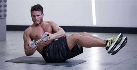 Прокачиваем пресс гантелями Упражнение для пресса