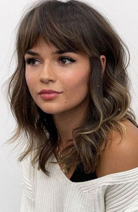 Shoulder Length Hairstyles With Side Swept Bangs