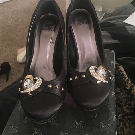 Cute Black Heels With Heart