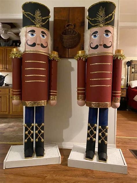 How To Make A Life Size Diy Nutcracker Nutcrackers Diy Nutcracker