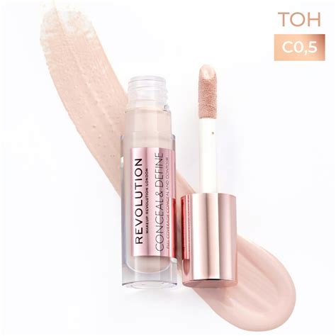 MAKEUP REVOLUTION Консилер для лица и глаз CONCEAL AND DEFINE тон C 0,5 ...