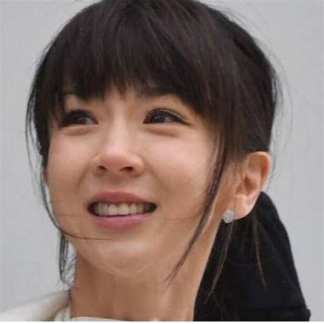 ほしのあき、10年前の産後2か月＆現在の姿に衝撃「45歳と思えない」「年齢不詳の可愛らしさ」 がーるずレポート