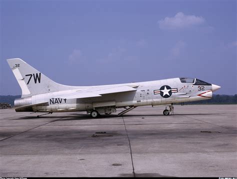 Vought F 8l Crusader Usa Navy Aviation Photo 0244811