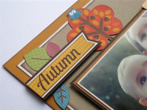 Autumn Button Border Layout