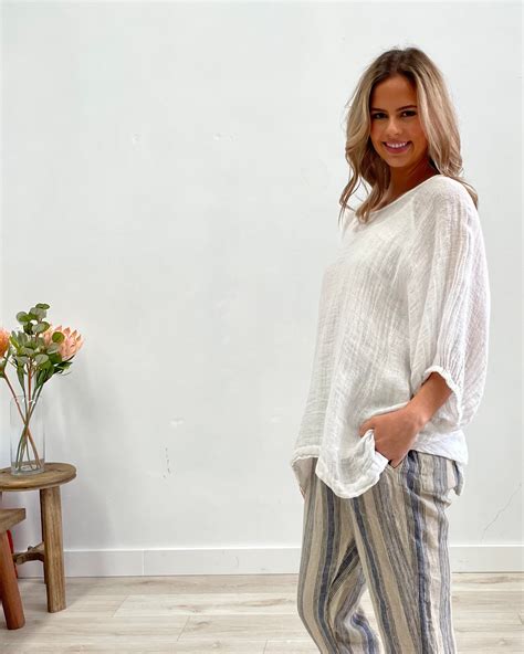 Bella Elasticated Sleeves Top White Linens Unlimited