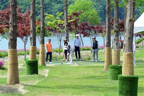화천군 전국 최대 부부 파크골프대회총상금 6860만원 규모로 확대
