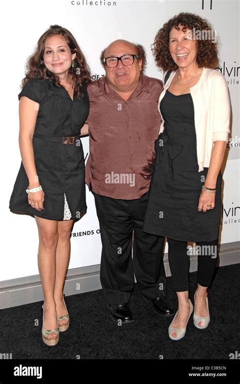 Lucy Chet Devito Height