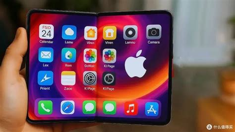 实锤！苹果折叠屏iphone真的要来了，明年与18系列同亮相 Iphone 什么值得买