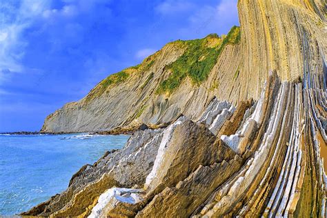 Flysch Layers Tilted At A Steep Angle Basque Coast Unesco Global