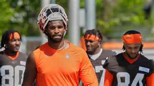 Bodycam Footage Shows Shedeur Sanders Being Pulled Over For Speeding