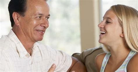 Saiba Como Um Pai Deve Falar De Sexo Com A Filha Sem Tabu
