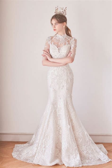 Gaun에 있는 Nayla Salma님의 핀 세련된 웨딩드레스 흰색 웨딩드레스 화려한 웨딩 드레스