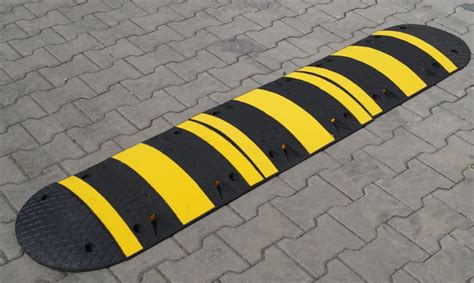 მწოლიარე პოლიციელები Elitt Ge