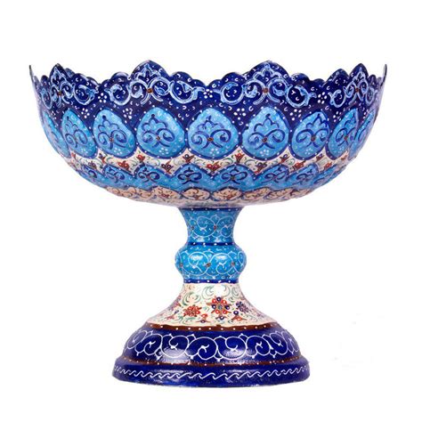 مینا کاری نوژا