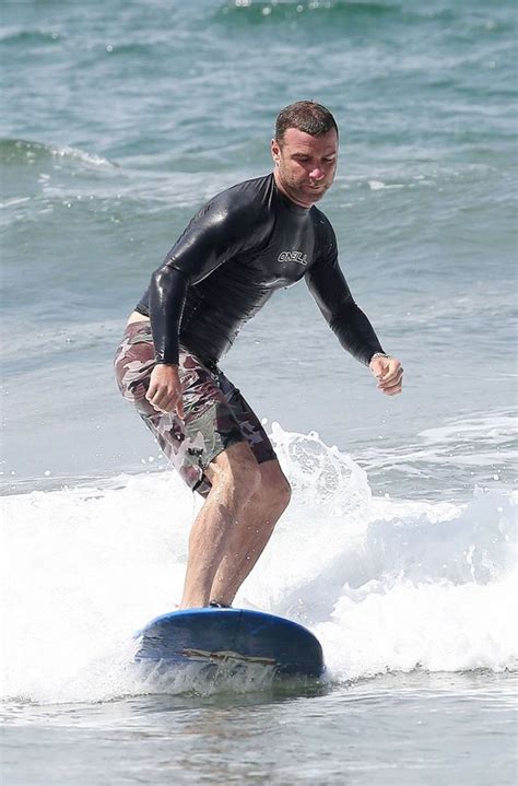 Brooklyn Decker Andrew Garfield And Other Surfing Celebrities Glamour