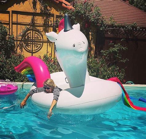 19 Rounds With Amy Stuber — Split Lip Magazine