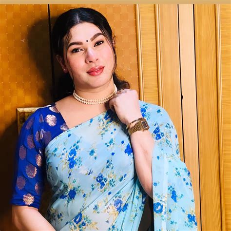 കമന്ററിനുള്ള മറുപടിയുമായി പൊന്നു സഖി 🤣 Dubaimallu Jasiljazzi