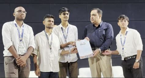 vadodarapolicehackathon aum hadiyal